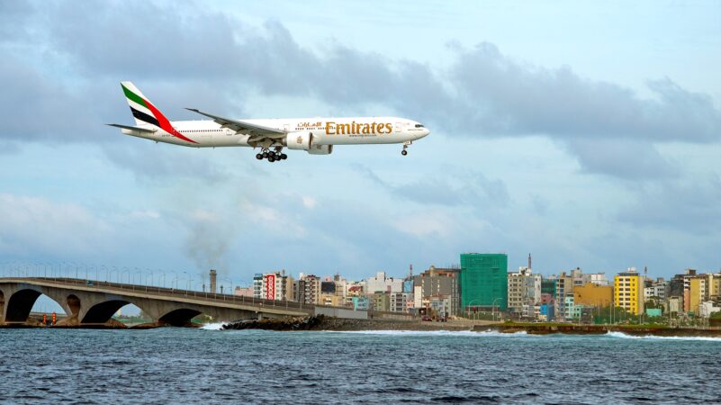 Emirates povečal frekvenco letov na Maldive, skupaj do 3 lete dnevno ...